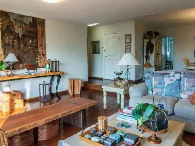 Apartamento para Venda em São Paulo/SP Real Parque 4 Quartos