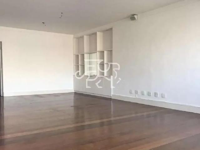 Apartamento para Venda em São Paulo/SP Real Parque 4 Quartos