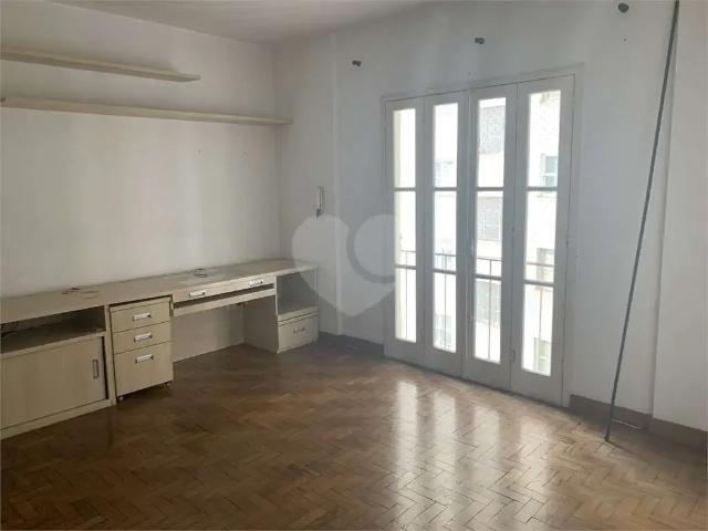 Apartamento para Venda em São Paulo/SP República 1 Quartos