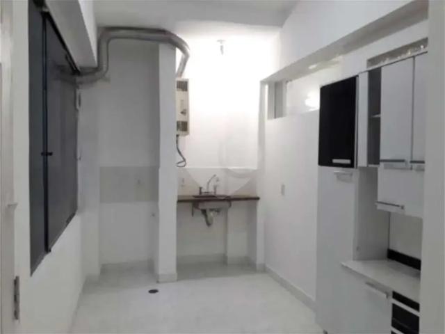 Apartamento para Venda em São Paulo/SP República 3 Quartos