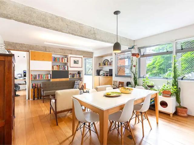 Apartamento para Venda em São Paulo/SP Sumaré 2 Quartos