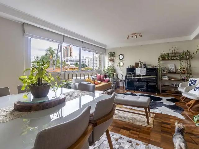 Apartamento para Venda em São Paulo/SP Sumaré 3 Quartos