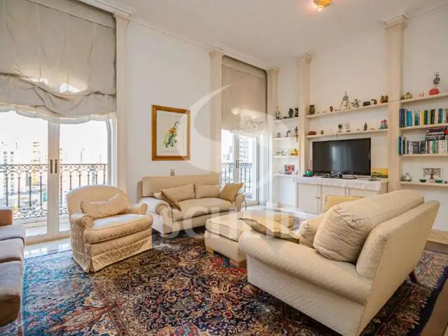 Apartamento para Venda em São Paulo/SP Santa Cecília 5 Quartos