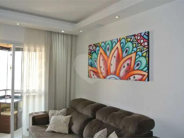 Apartamento para Venda em São Paulo/SP Santa Teresinha 3 Quartos