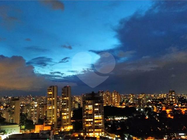 Apartamento para Venda em São Paulo/SP Santa Teresinha 3 Quartos