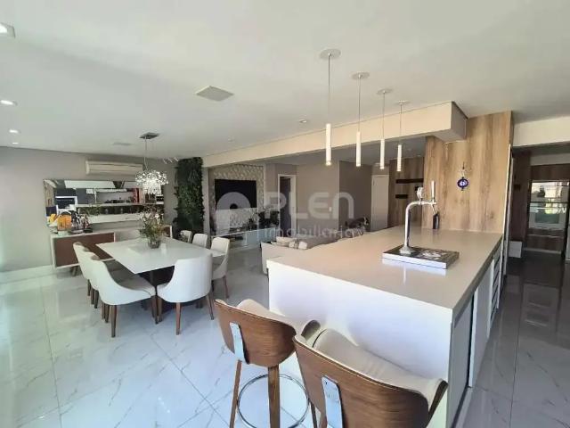 Apartamento para Venda em São Paulo/SP Santa Teresinha 3 Quartos