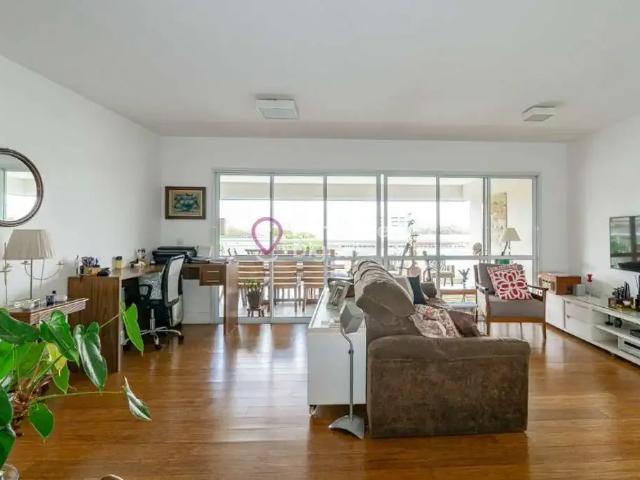 Apartamento para Venda em São Paulo/SP Santo Amaro 3 Quartos