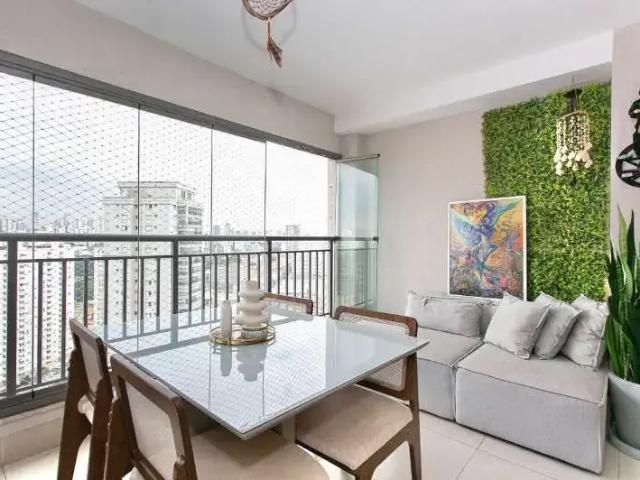Apartamento para Venda em São Paulo/SP Tatuapé 2 Quartos