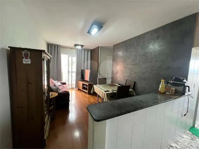 Apartamento para Venda em São Paulo/SP Tremembé 2 Quartos