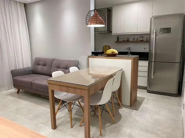 Apartamento para Venda em São Paulo/SP Tremembé 2 Quartos