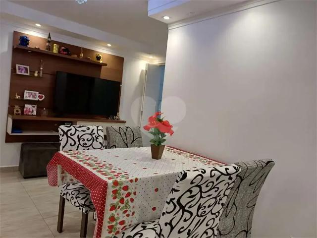 Apartamento para Venda em São Paulo/SP Tremembé 2 Quartos