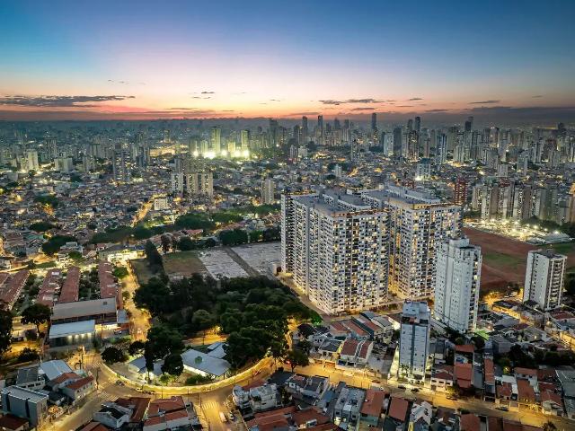 Apartamento para Venda em São Paulo/SP Vila Carrão 2 Quartos