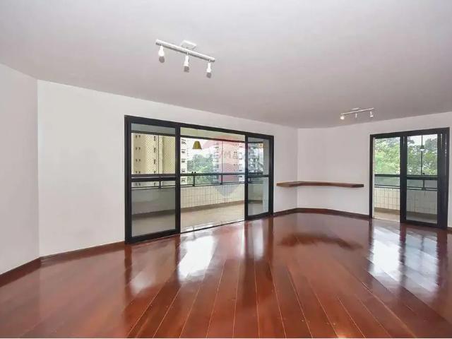 Apartamento para Venda em São Paulo/SP Vila Andrade 4 Quartos