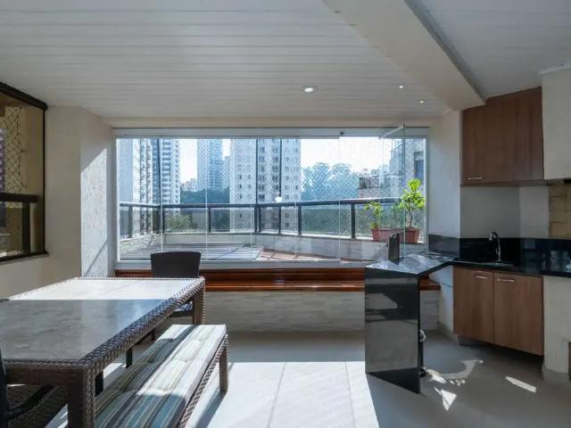 Apartamento para Venda em São Paulo/SP Vila Andrade 4 Quartos