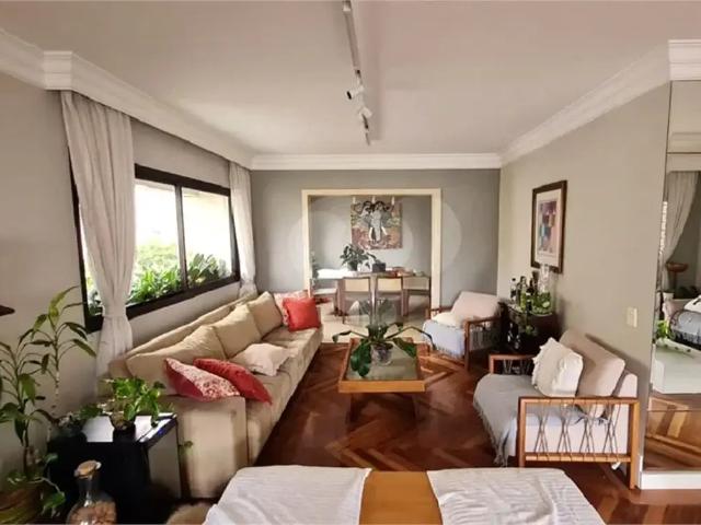 Apartamento para Venda em São Paulo/SP Vila Andrade 4 Quartos