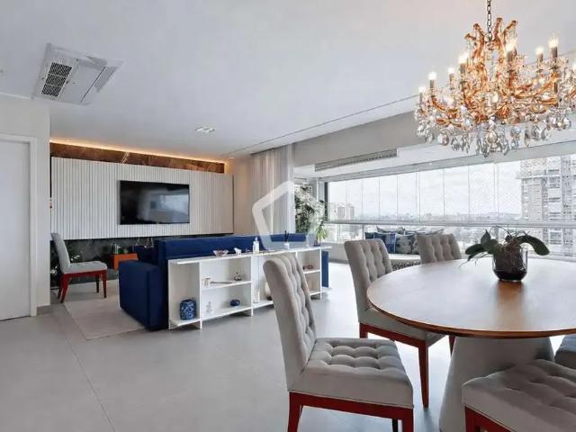 Apartamento para Venda em São Paulo/SP Vila Andrade 6 Quartos