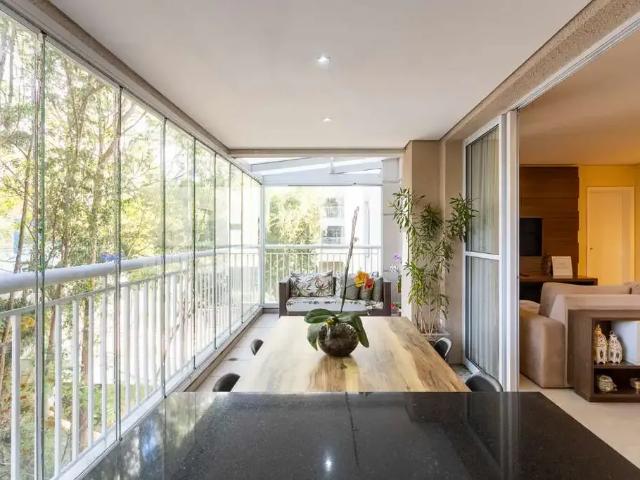 Apartamento para Venda em São Paulo/SP Vila Andrade 2 Quartos