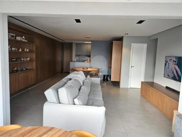 Apartamento para Venda em São Paulo/SP Vila Andrade 2 Quartos