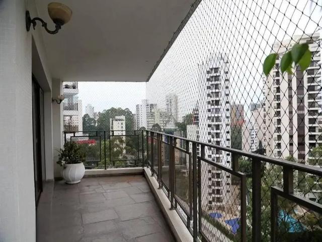 Apartamento para Venda em São Paulo/SP Vila Andrade 3 Quartos