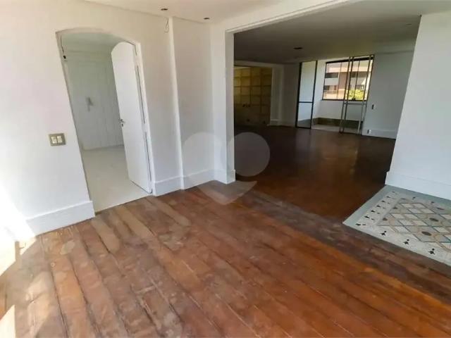 Apartamento para Venda em São Paulo/SP Vila Andrade 3 Quartos