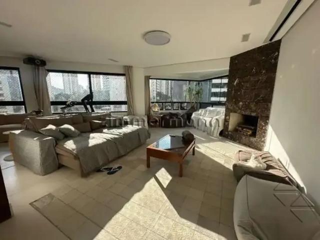 Apartamento para Venda em São Paulo/SP Vila Andrade 3 Quartos