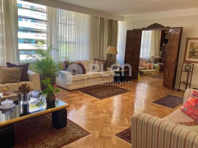 Apartamento para Venda em São Paulo/SP Vila Buarque 4 Quartos
