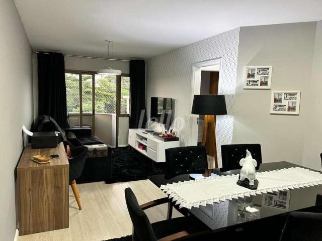 Apartamento para Venda em São Paulo/SP Vila Gumercindo 2 Quartos