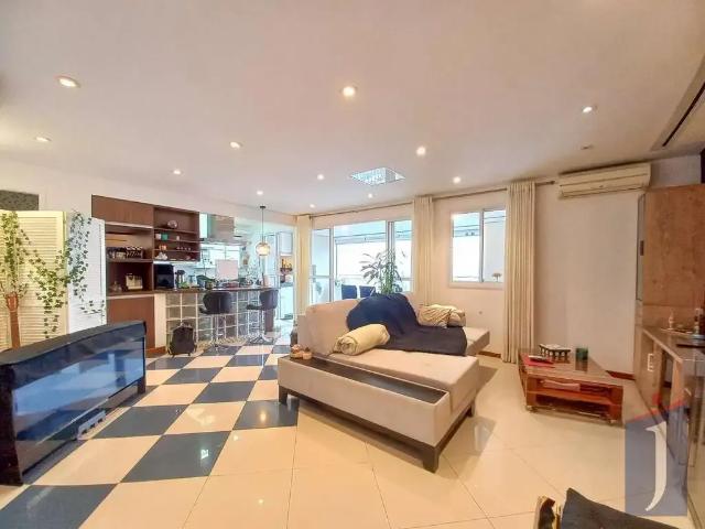 Apartamento para Venda em São Paulo/SP Vila Gumercindo 3 Quartos