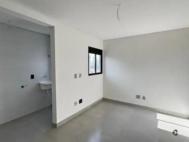 Apartamento para Venda em São Paulo/SP Vila Invernada 2 Quartos