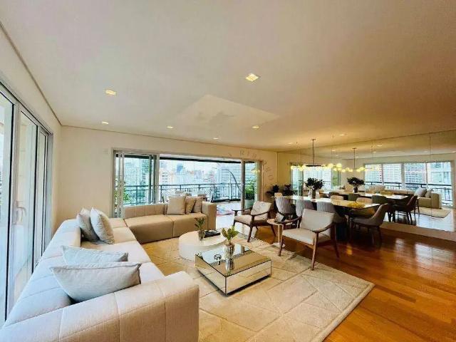 Apartamento para Venda em São Paulo/SP Vila Olímpia 4 Quartos