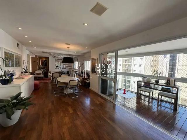 Apartamento para Venda em São Paulo/SP Vila Olímpia 4 Quartos