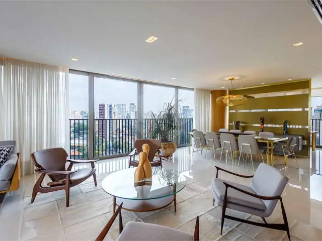 Apartamento para Venda em São Paulo/SP Vila Olímpia 4 Quartos