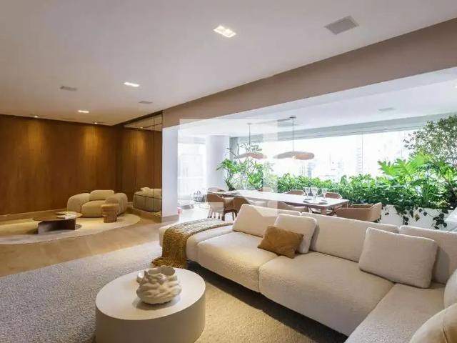 Apartamento para Venda em São Paulo/SP Vila Olímpia 2 Quartos