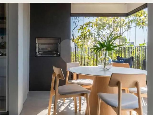 Apartamento para Venda em São Paulo/SP Vila Olímpia 2 Quartos