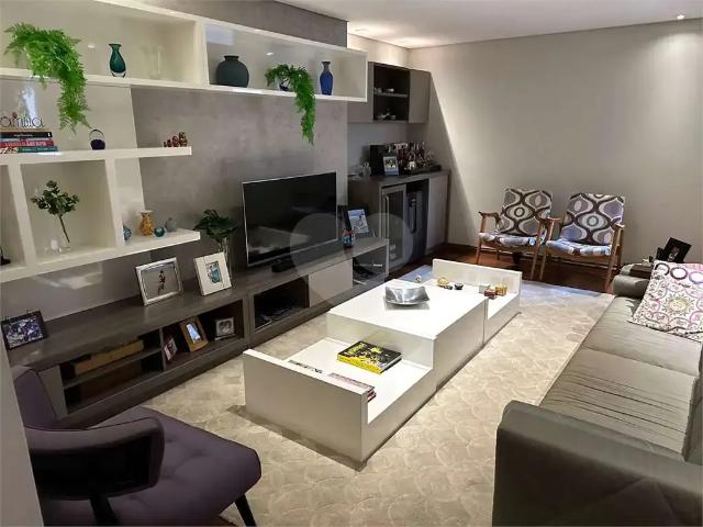 Apartamento para Venda em São Paulo/SP Vila Olímpia 3 Quartos