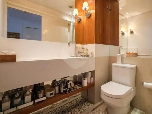 Apartamento para Venda em São Paulo/SP Vila Olímpia 3 Quartos