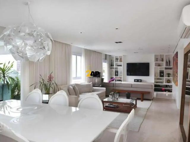 Apartamento para Venda em São Paulo/SP Vila Olímpia 3 Quartos