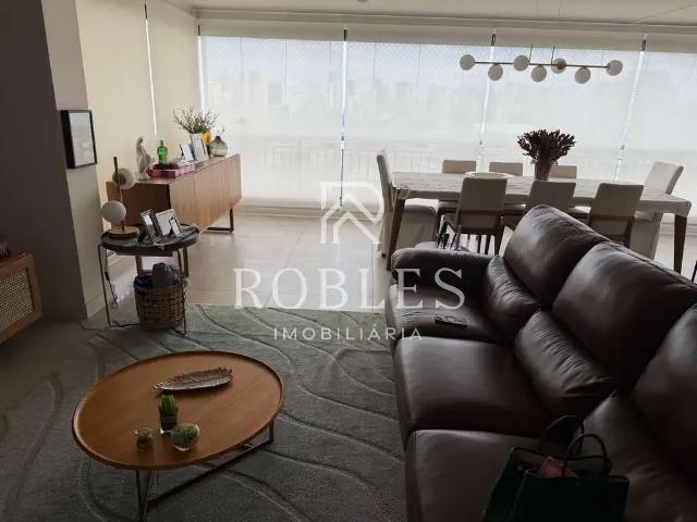 Apartamento para Venda em São Paulo/SP Vila Olímpia 3 Quartos