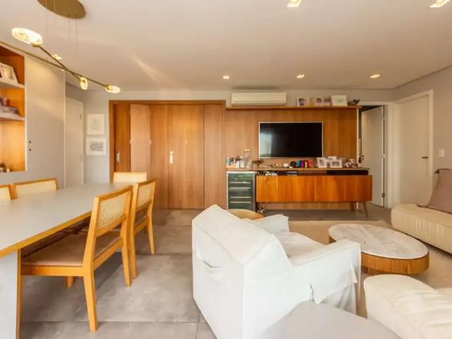 Apartamento para Venda em São Paulo/SP Vila Olímpia 3 Quartos