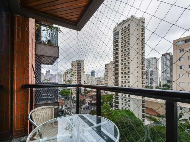 Apartamento para Venda em São Paulo/SP Vila Olímpia 3 Quartos