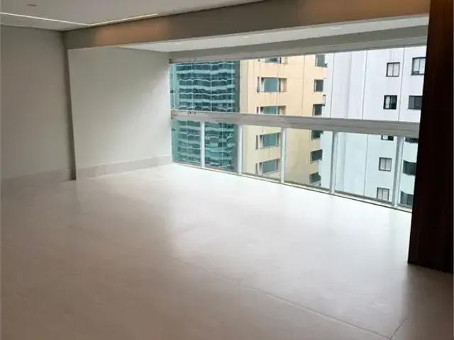 Apartamento para Venda em São Paulo/SP Vila Olímpia 3 Quartos