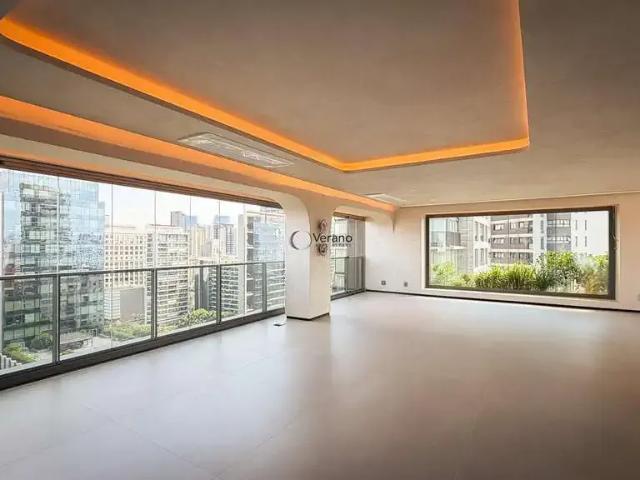 Apartamento para Venda em São Paulo/SP Vila Olímpia 3 Quartos