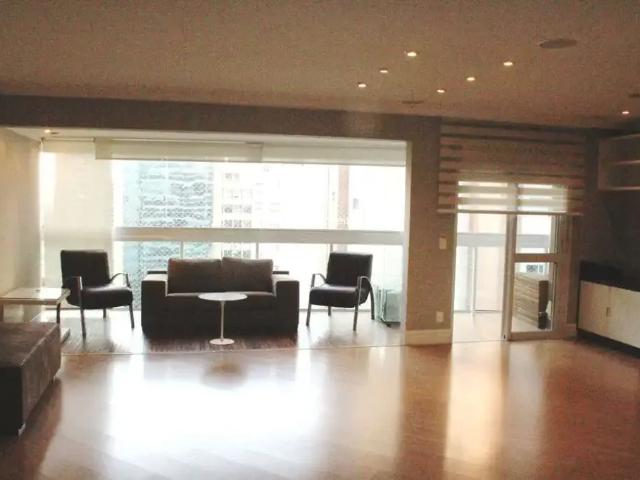 Apartamento para Venda em São Paulo/SP Vila Olímpia 3 Quartos