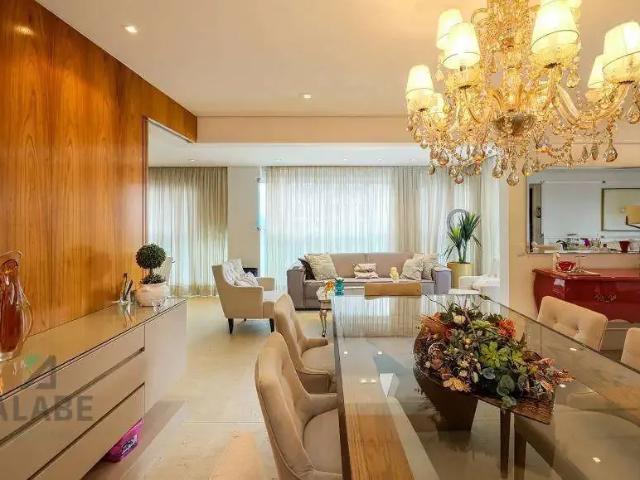 Apartamento para Venda em São Paulo/SP Vila Olímpia 3 Quartos