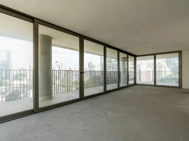 Apartamento para Venda em São Paulo/SP Vila Olímpia 3 Quartos