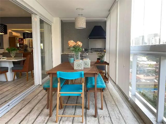 Apartamento para Venda em São Paulo/SP Vila Olímpia 3 Quartos