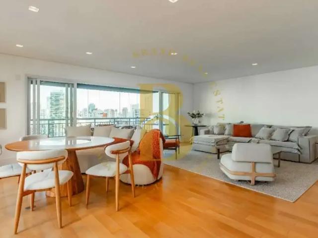Apartamento para Venda em São Paulo/SP Vila Olímpia 3 Quartos