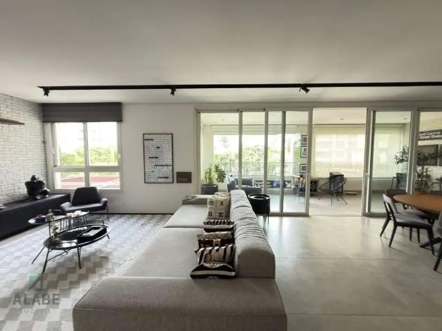 Apartamento para Venda em São Paulo/SP Vila Olímpia 3 Quartos