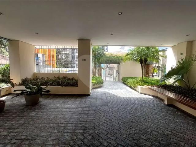 Apartamento para Venda em São Paulo/SP Vila Olímpia 3 Quartos