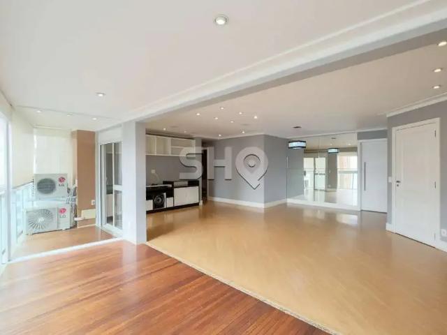 Apartamento para Venda em São Paulo/SP Vila Olímpia 3 Quartos